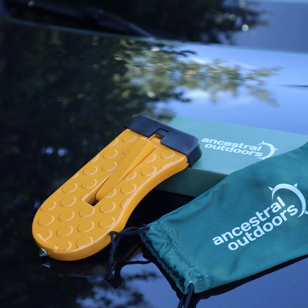 EasyRoof AccessMaster™ Latch Step - Ancestral Outdoors